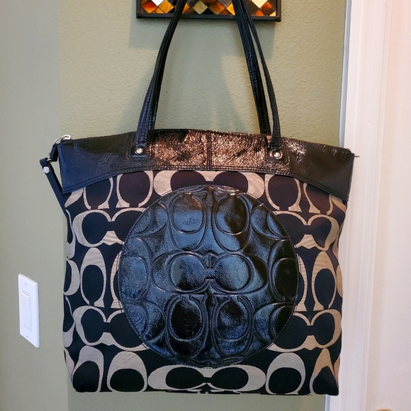 Coach | Bags | Coach Laura Signature Tote Bag | Poshmark